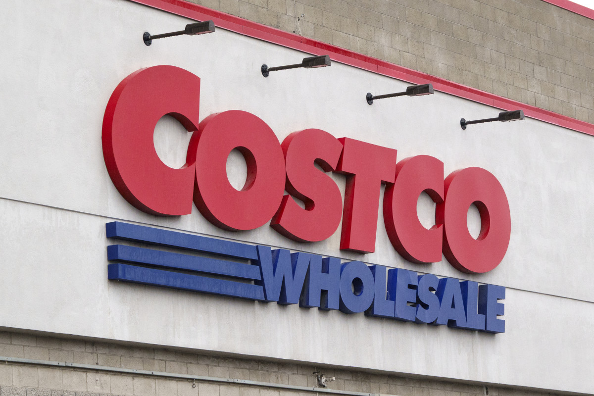 Costco's ube tres leches cake: Fans call it 'dangerously delicious' but ...