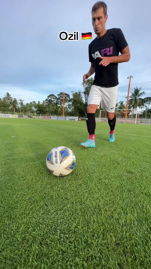 Top tactical football movements that win matches