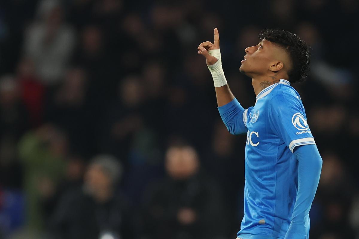 Il Napoli pensa al riscatto di Alisson? Svelata la cifra pattuita con ...
