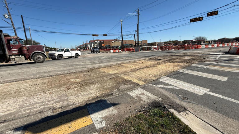 Road closure: Del Valle intersection temporarily closes for street ...