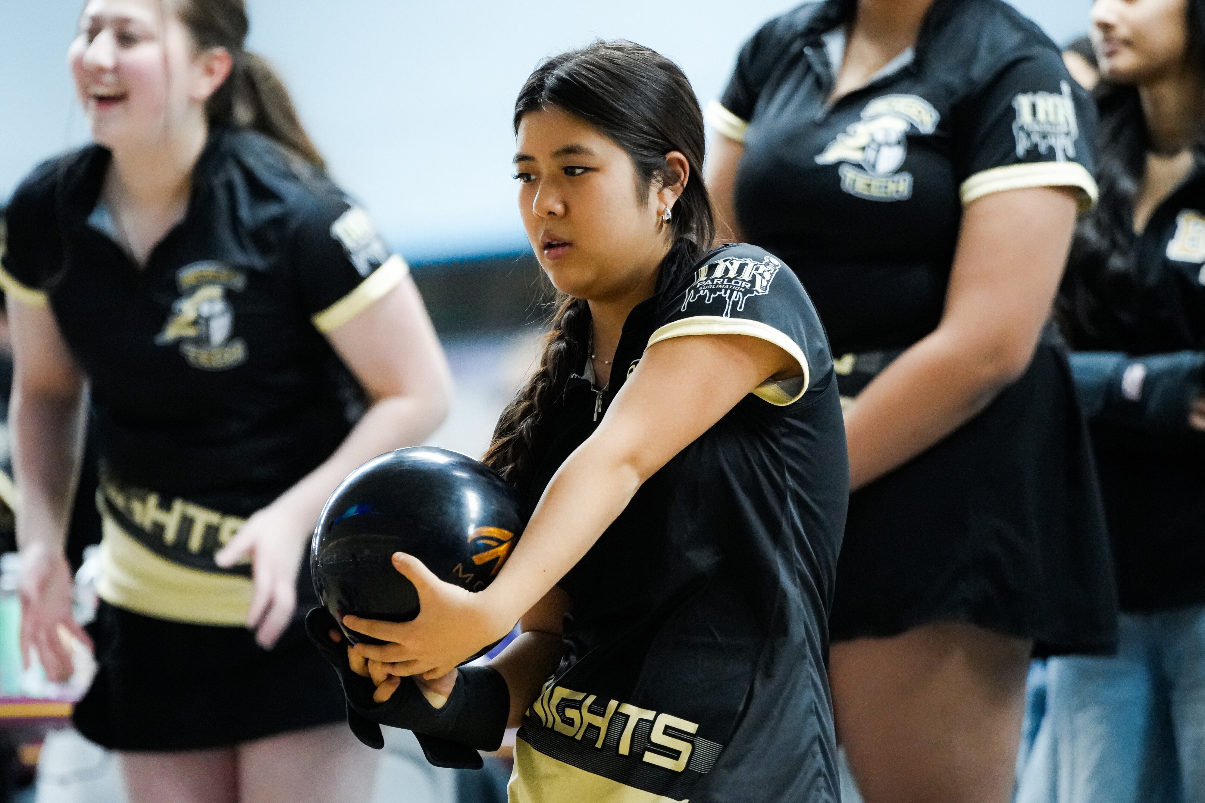 Girls bowling 25-26 sectional semifinals preview: Breaking down every ...