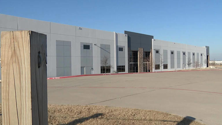 Texans block ICE detention center sale in Hutchins after property owner ...