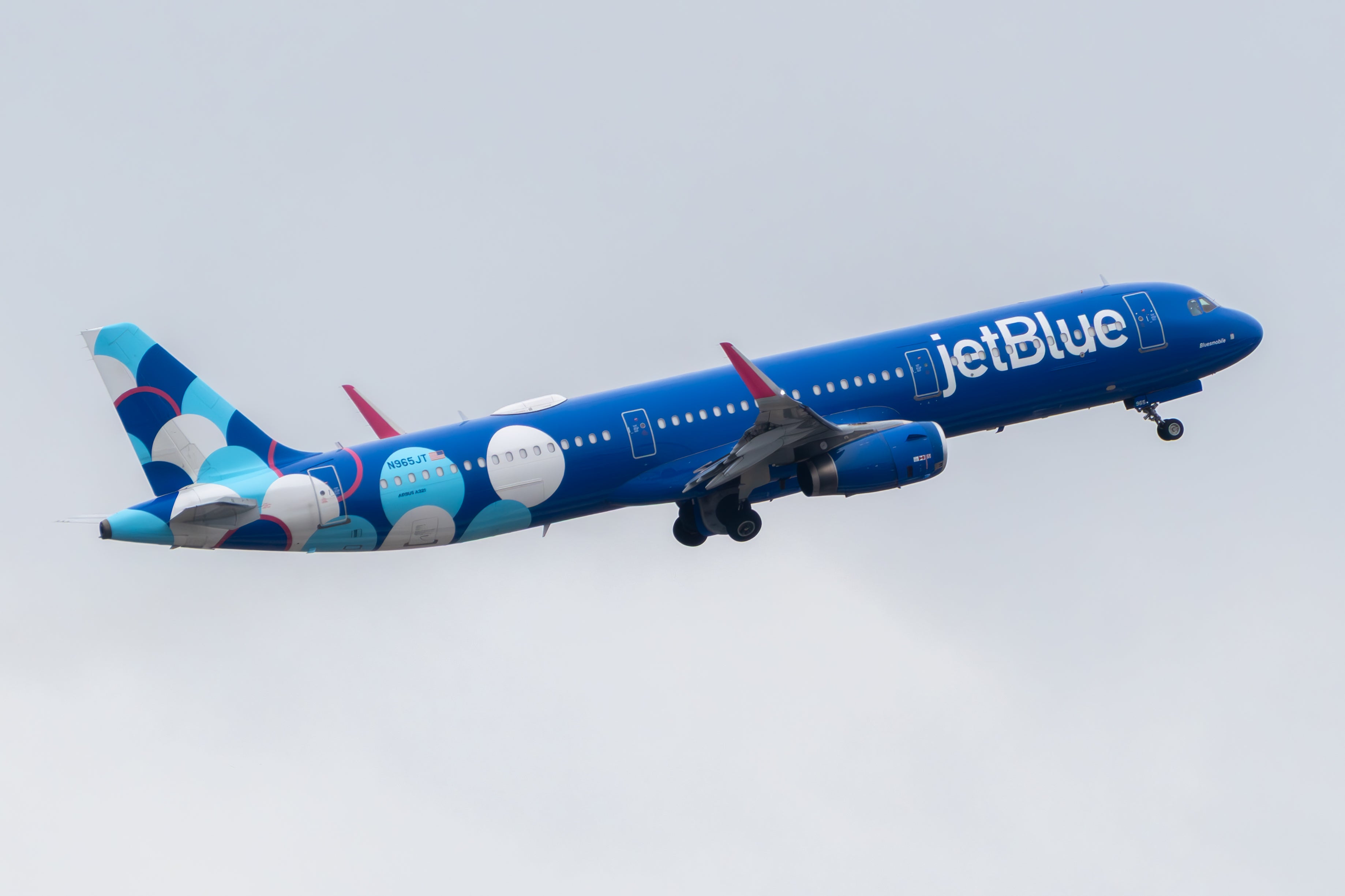 JetBlue Vacations BOGO deal: How to stack with other offers for even ...