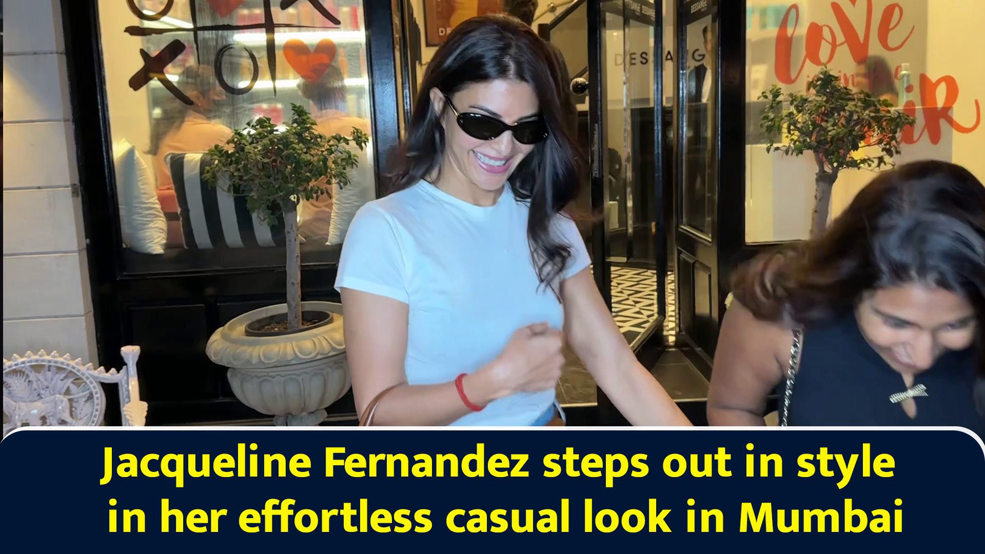 Jacqueline Fernandez steps out in style in her effortless casual look ...