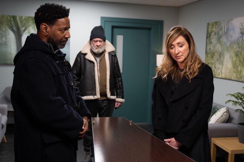 Emmerdale's Charlotte Bellamy says she didn't want Ray to die amid ...
