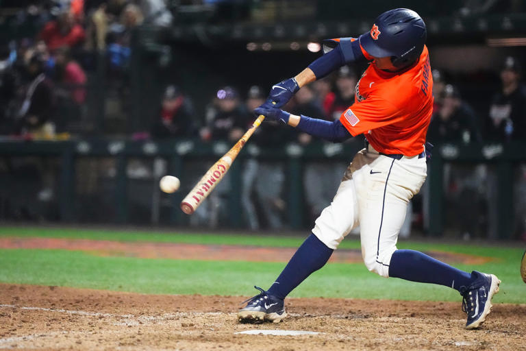 Where to watch Auburn vs Cincinnati today: Time, streaming info