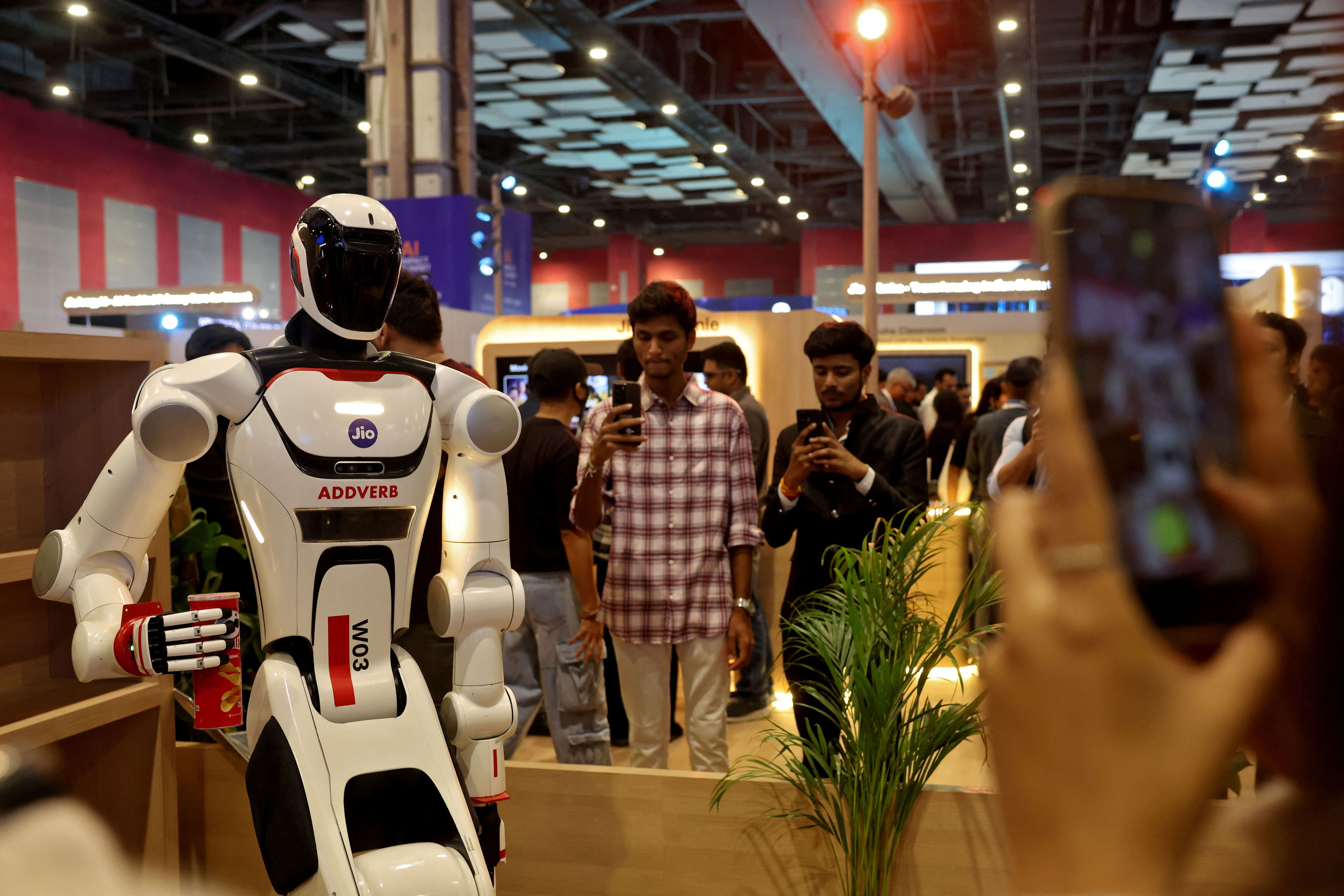 India wraps AI summit with push for alternative to US–China dominance