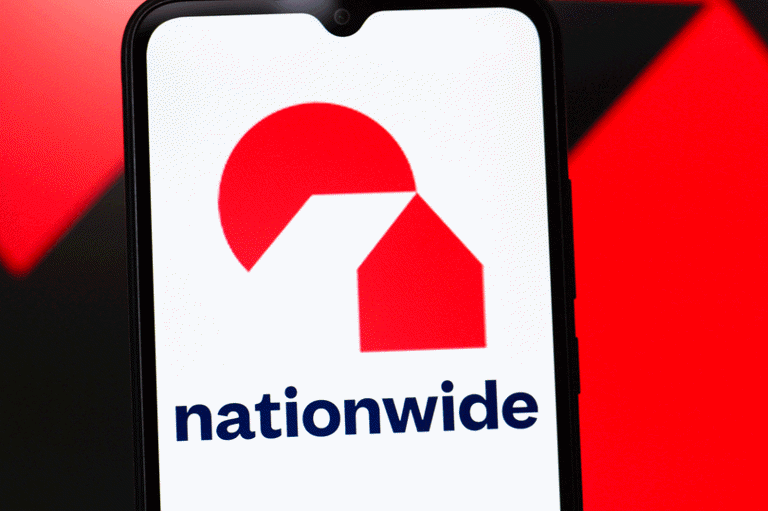 Nationwide 'not secure' warning after alerts go out to customers