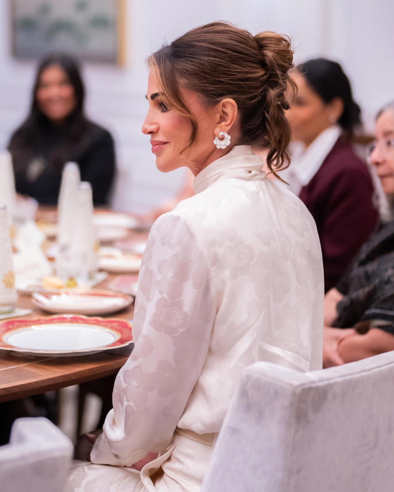 Queen Rania Al Abdullah of Jordan champions craft and women's ...