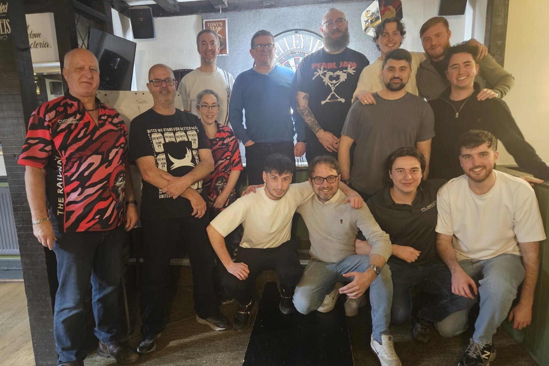 Collins leads way as darts cup holders reach final