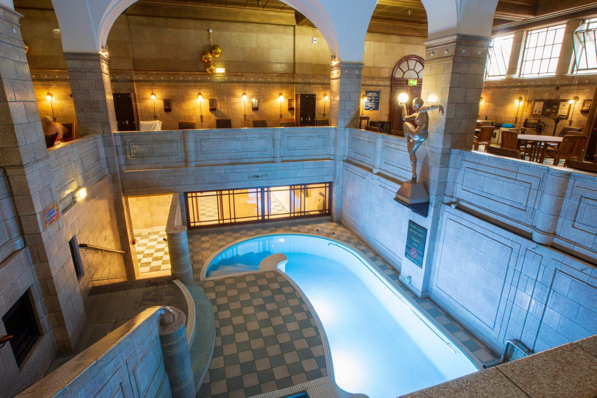 London’s oldest spa with incredible art deco interiors is just £30.90