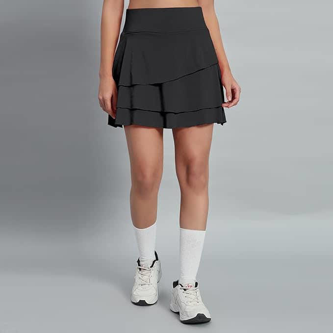 Refined mini skirts and skorts for effortless daily dressing