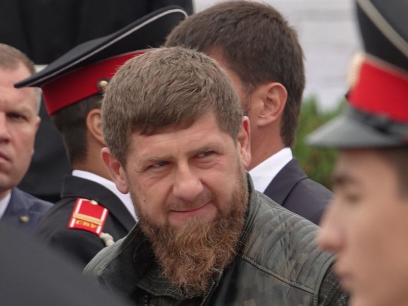 Adam Kadyrow: Schwerer Autounfall - Sohn von Putin-Bluthund bald blind?