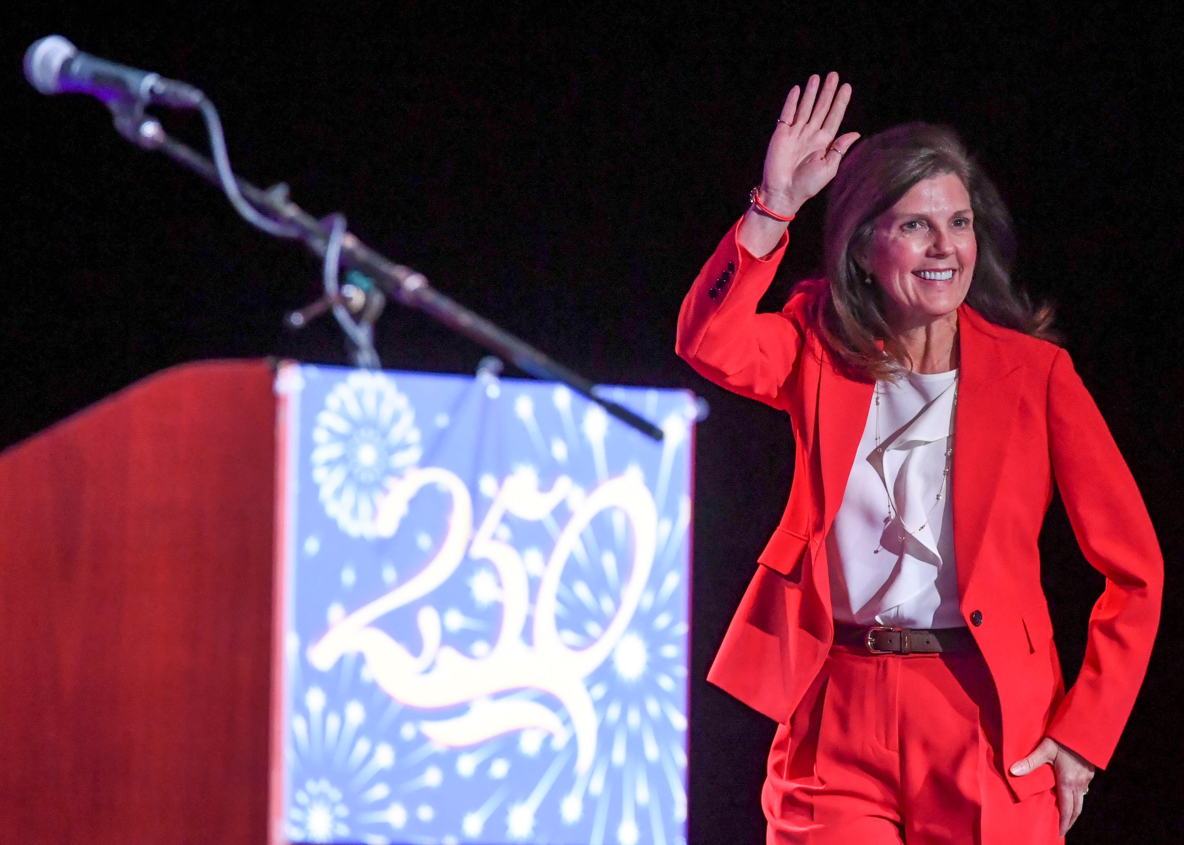 SC governor's race: Evette leads fundraising. See how others fared