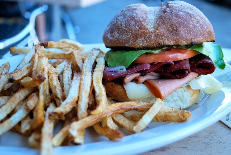 21 lunchbox foods that got replaced by healthier versions nobody loves