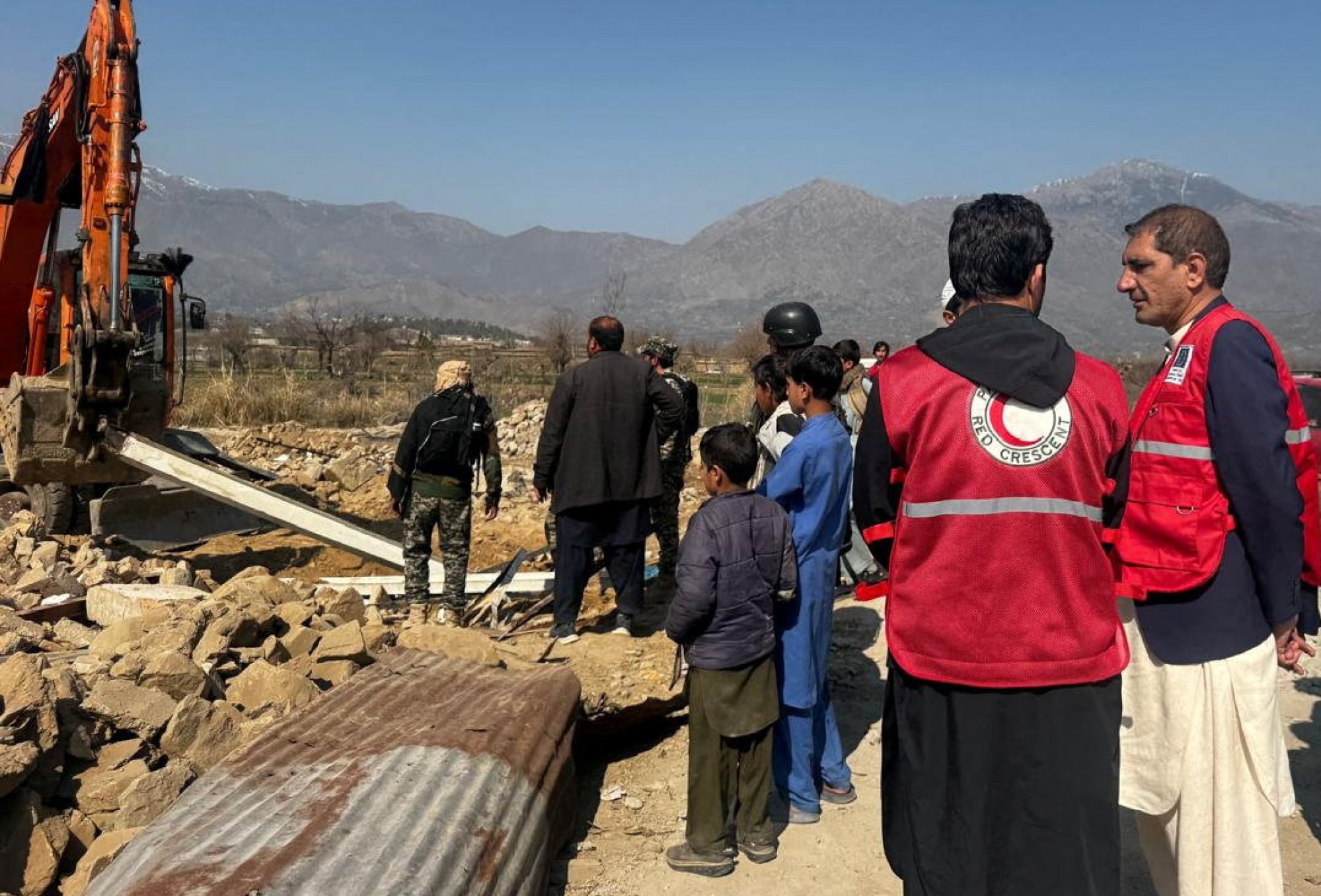 11 soldiers, 1 child killed in Pakistan after explosive-laden vehicle ...