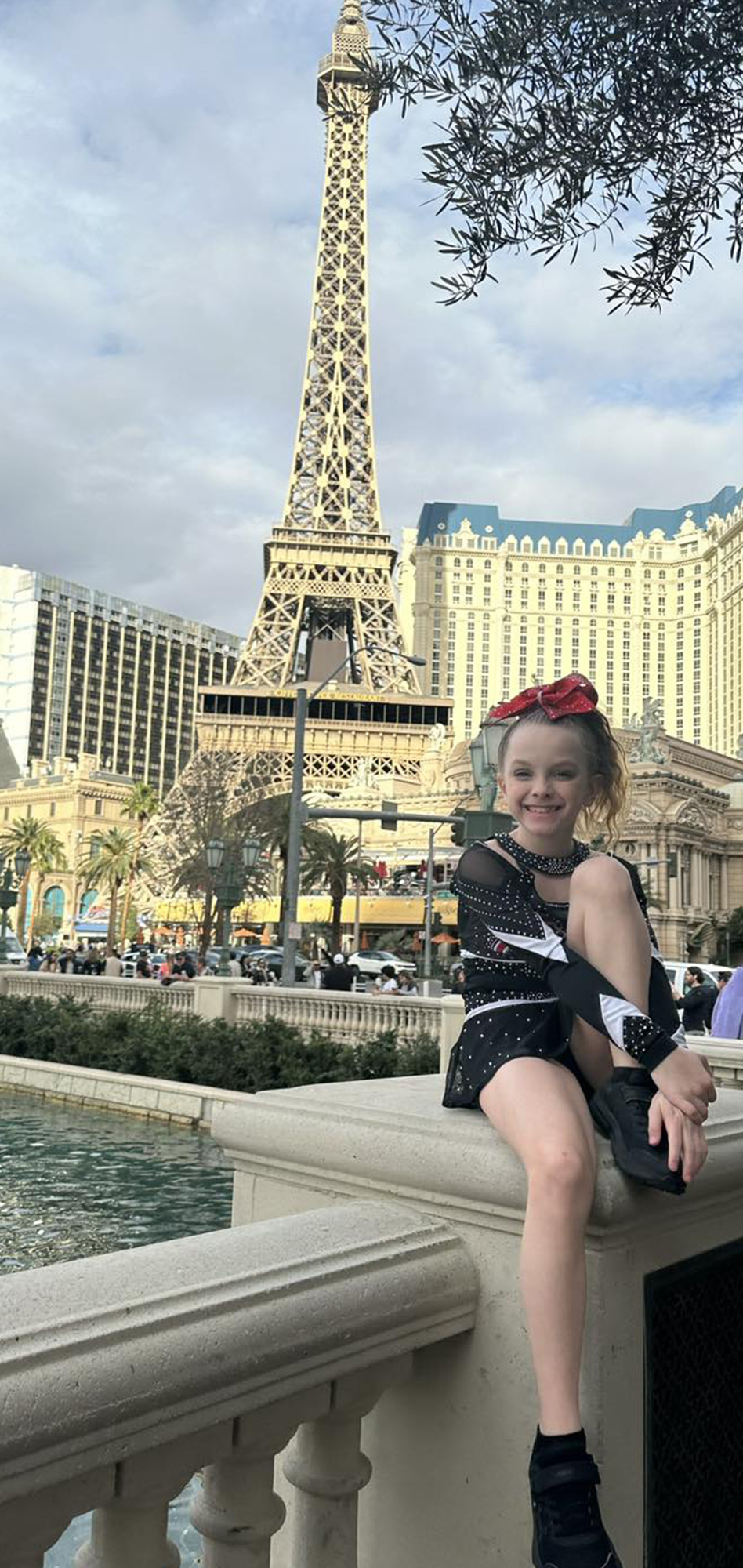 Utah dance mom 'spiraled' after getting 'mean' texts from another ...