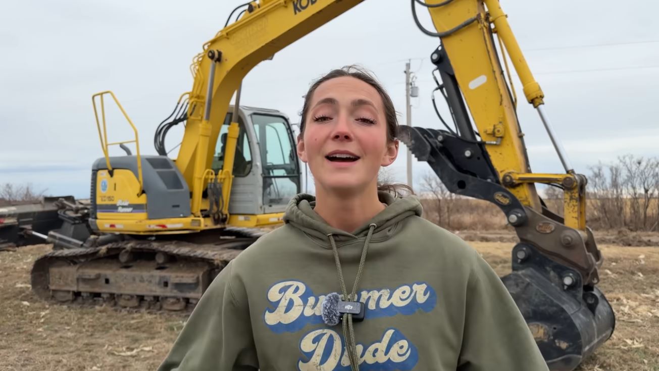 Can we make money with this huge excavator?