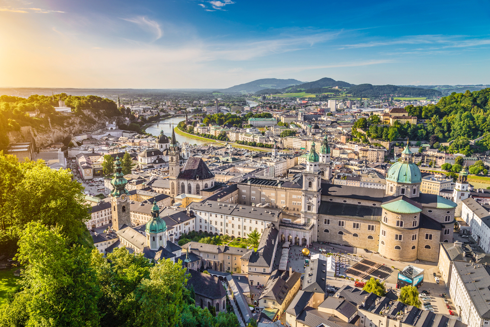 18 places in Austria that feel like old paintings