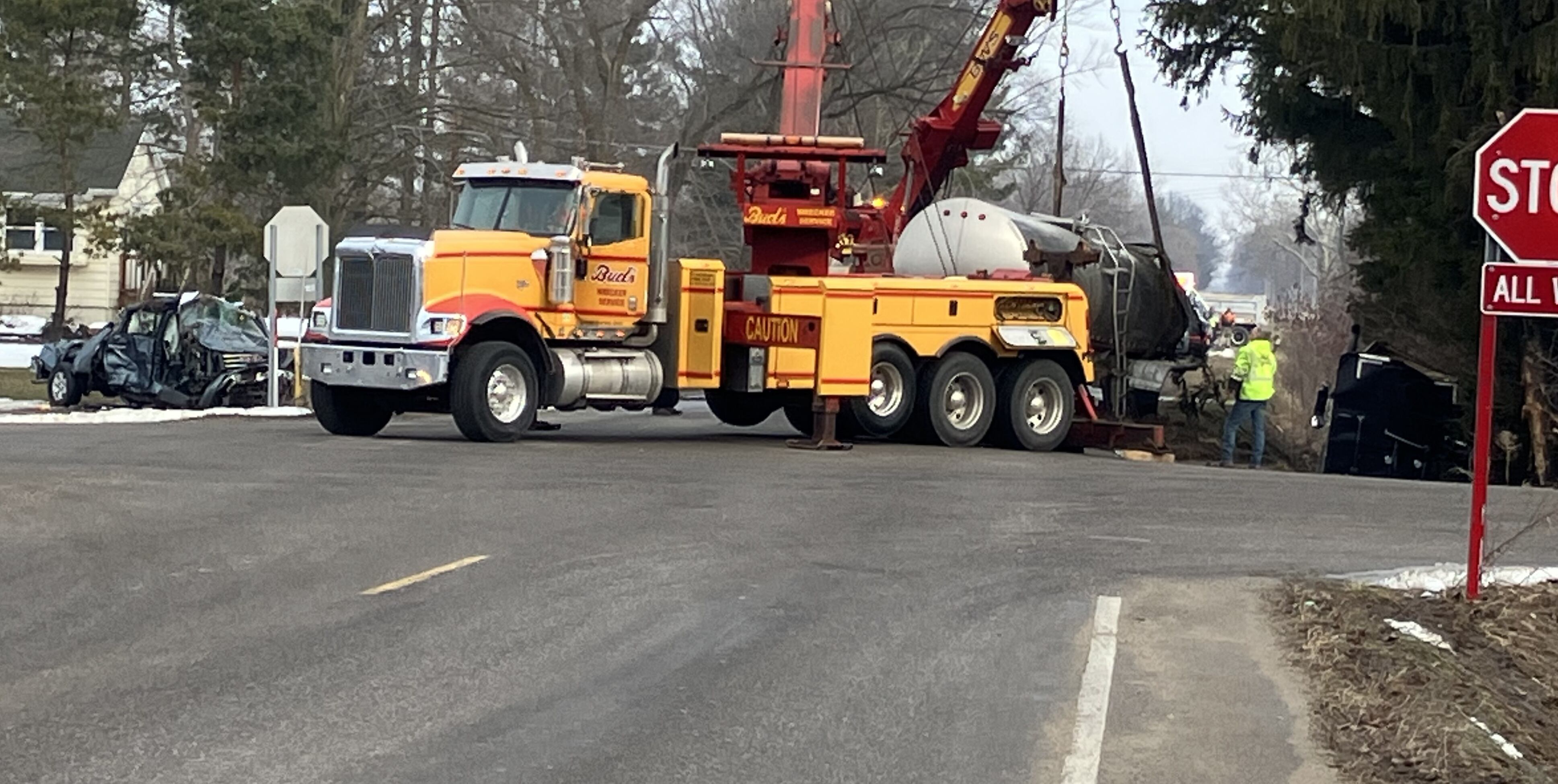 Broadside crash involving semi-truck closes Ottawa County intersection