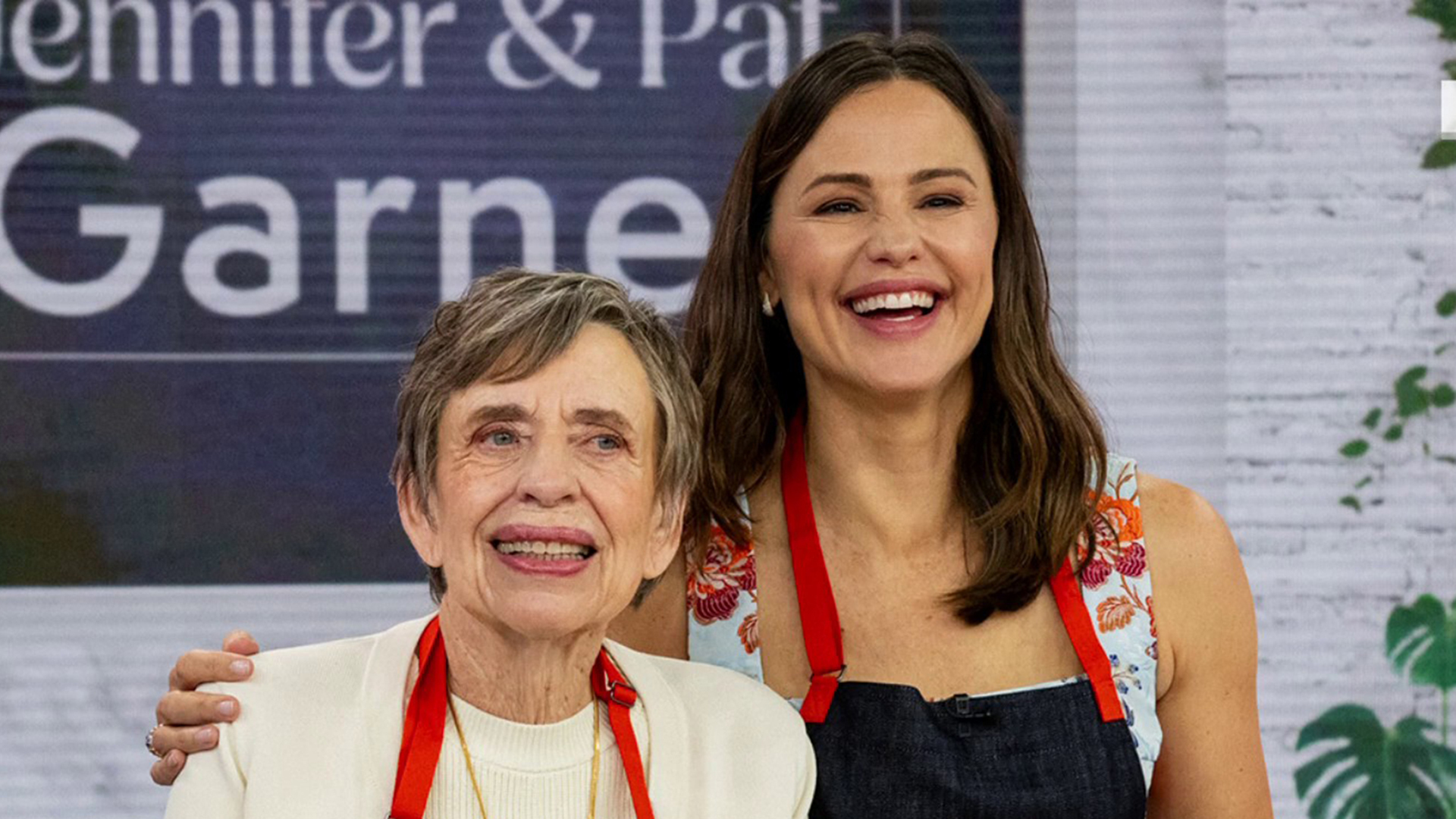 Jennifer Garner and her mom share cookie recipe secret
