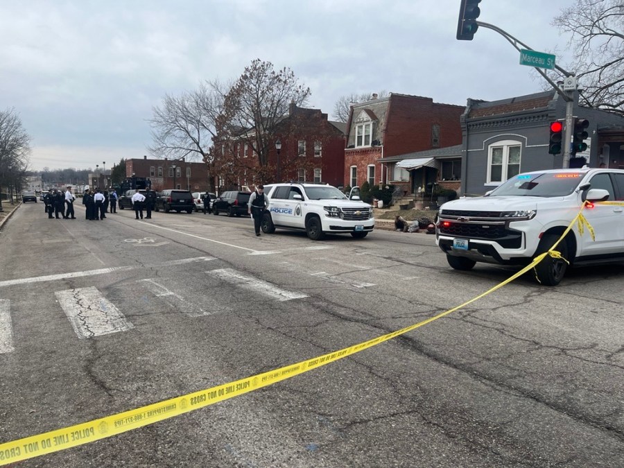 SWAT officer shoots, kills armed man in south St. Louis