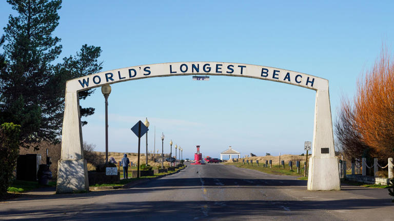 Washington's peaceful coastal getaway is nestled between verdant ...