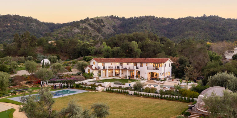Justin Baldoni is selling his 10-acre Southern California estate as he ...