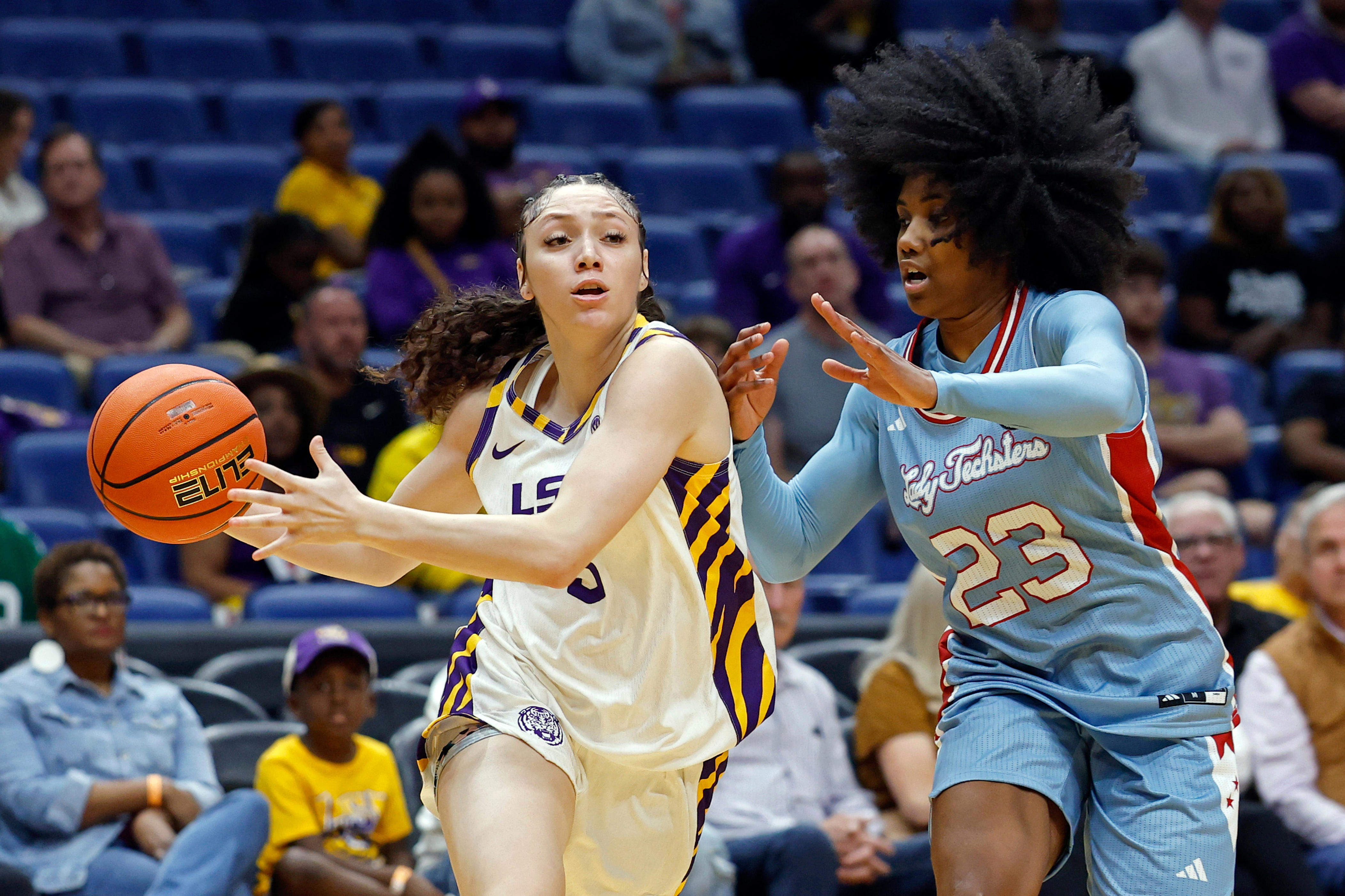 LSU's Bella Hines' impact against South Carolina earns Mulkey's praise