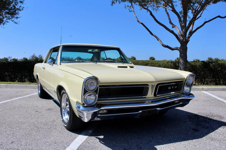 1965 Pontiac GTO Tri-Power 4-speed highlights origins of muscle car era