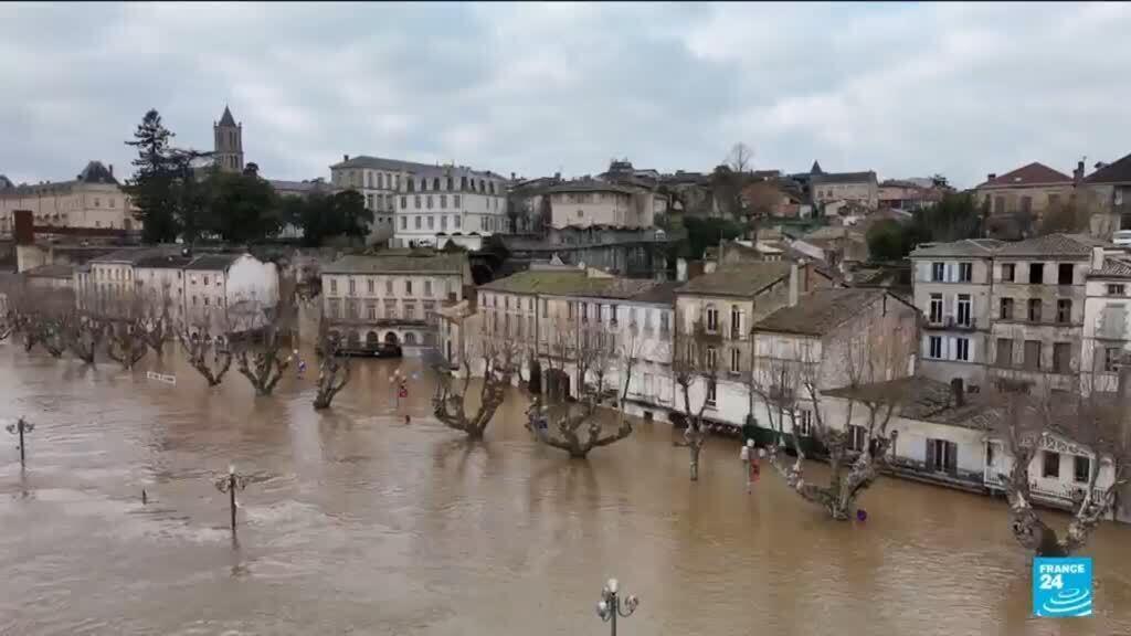 French businesses face heavy losses after record flooding