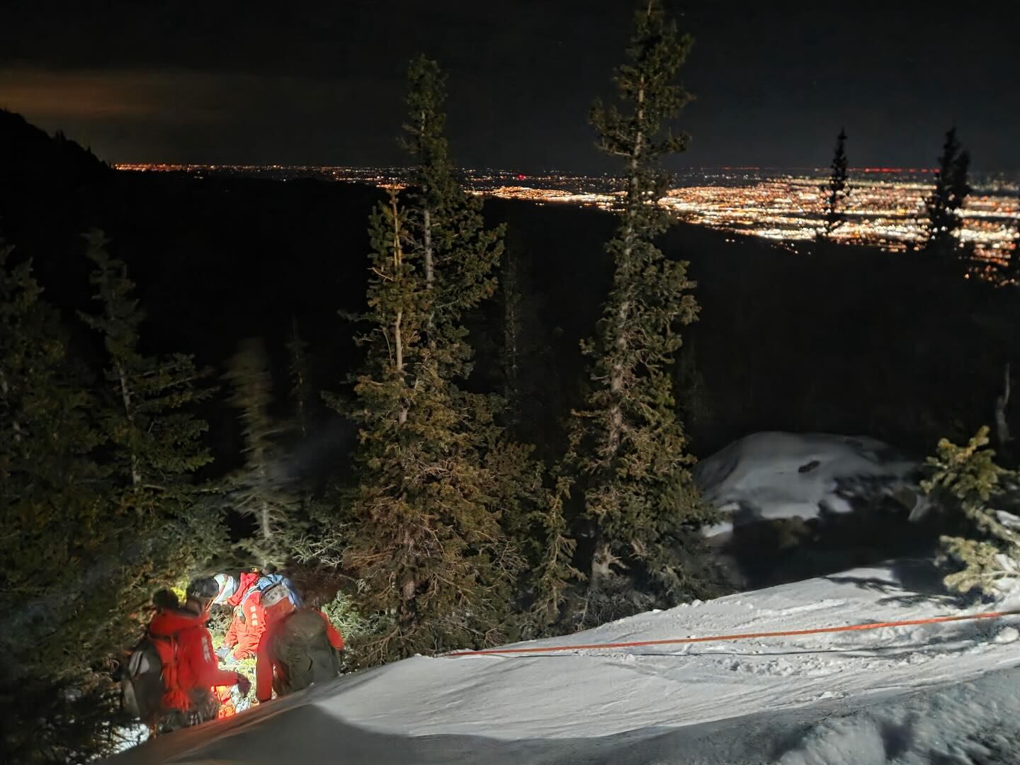 Hiker rescued near treeline on Pikes Peak