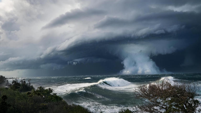 2 powerful storms set sights on Great Lakes and Northeast this week