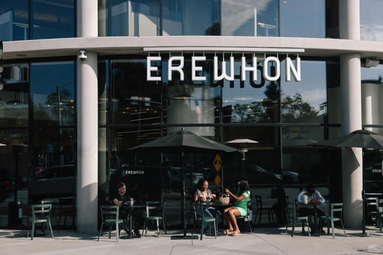Erewhon and Function launch 'world's healthiest smoothie' with 160 lab ...