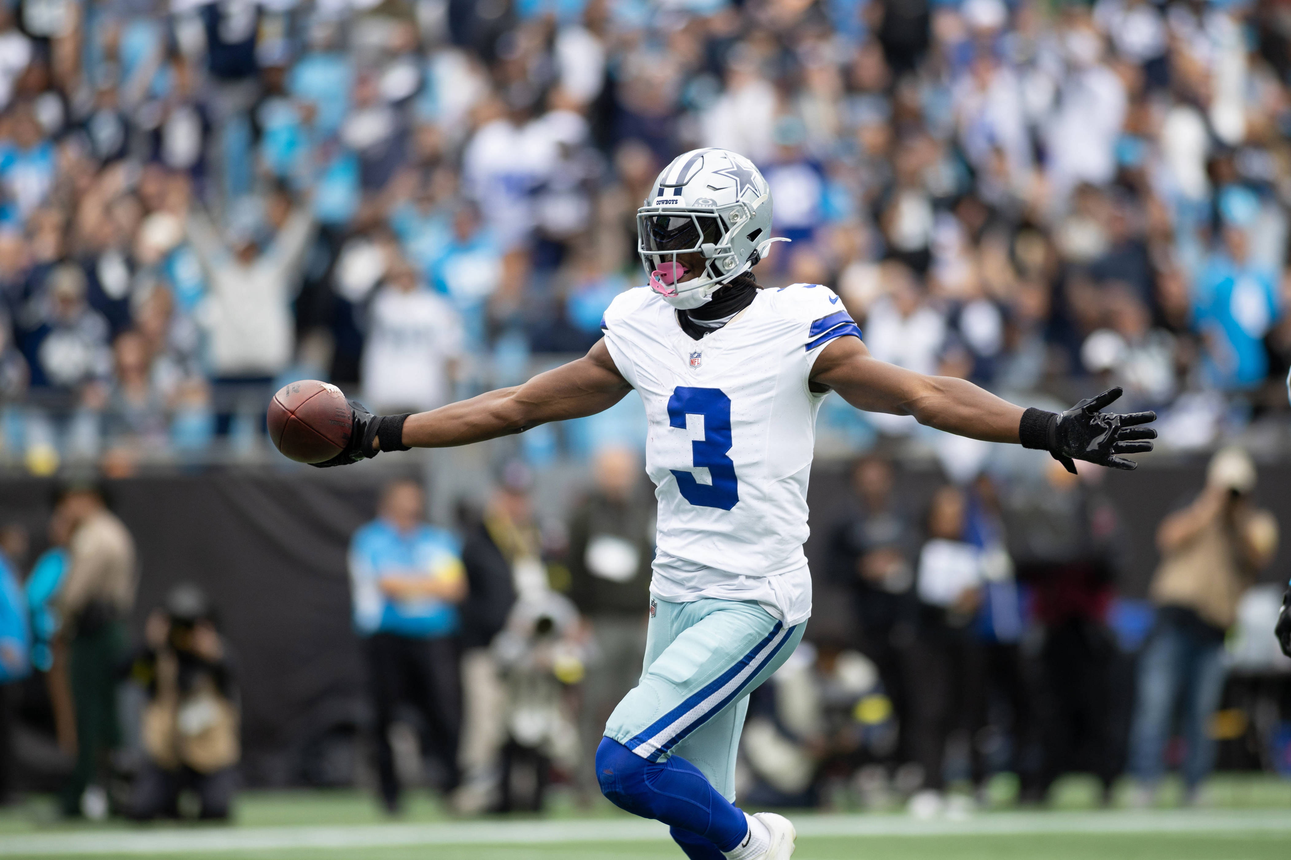 Top 10 players with most receiving yards in 2025 season