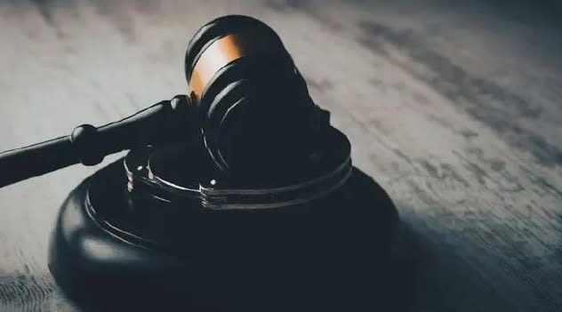 Secret meetings or public business? Supreme Court asked to open ...