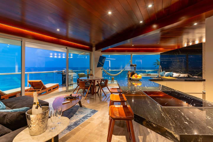 The 7 best Airbnbs for an epic spring break in 2026