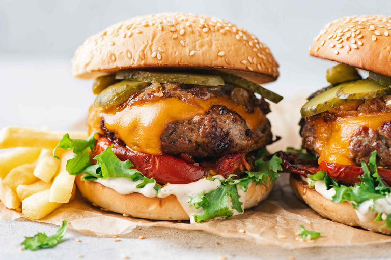 The secret ingredient I always add to my burgers—it's so delicious