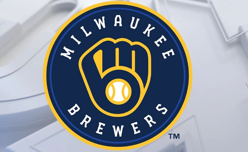 Brewers kick off 2026 spring training