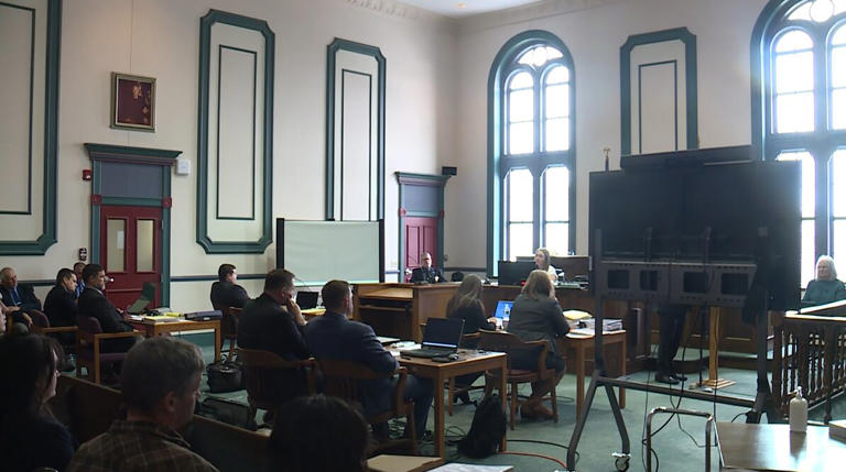 Maine man accused of beating 3-year-old girl to death starts second ...