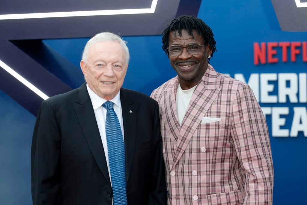 Jerry Jones sends strong message to Cowboys fans after watching ...