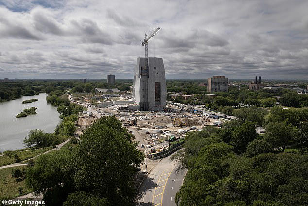 Barack Obama blasted for 'headache-inducing' addition to his Chicago ...