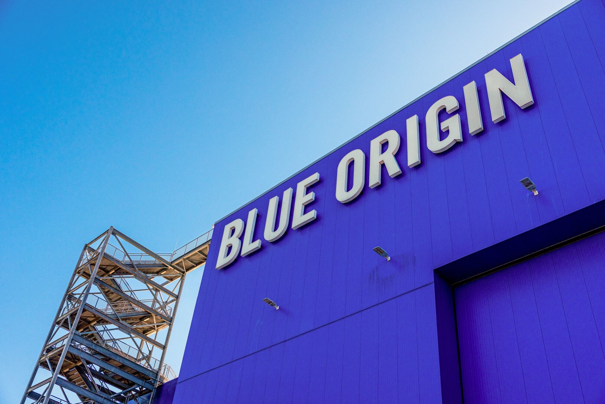Blue Origin CEO vows all-in effort to beat SpaceX in moon race