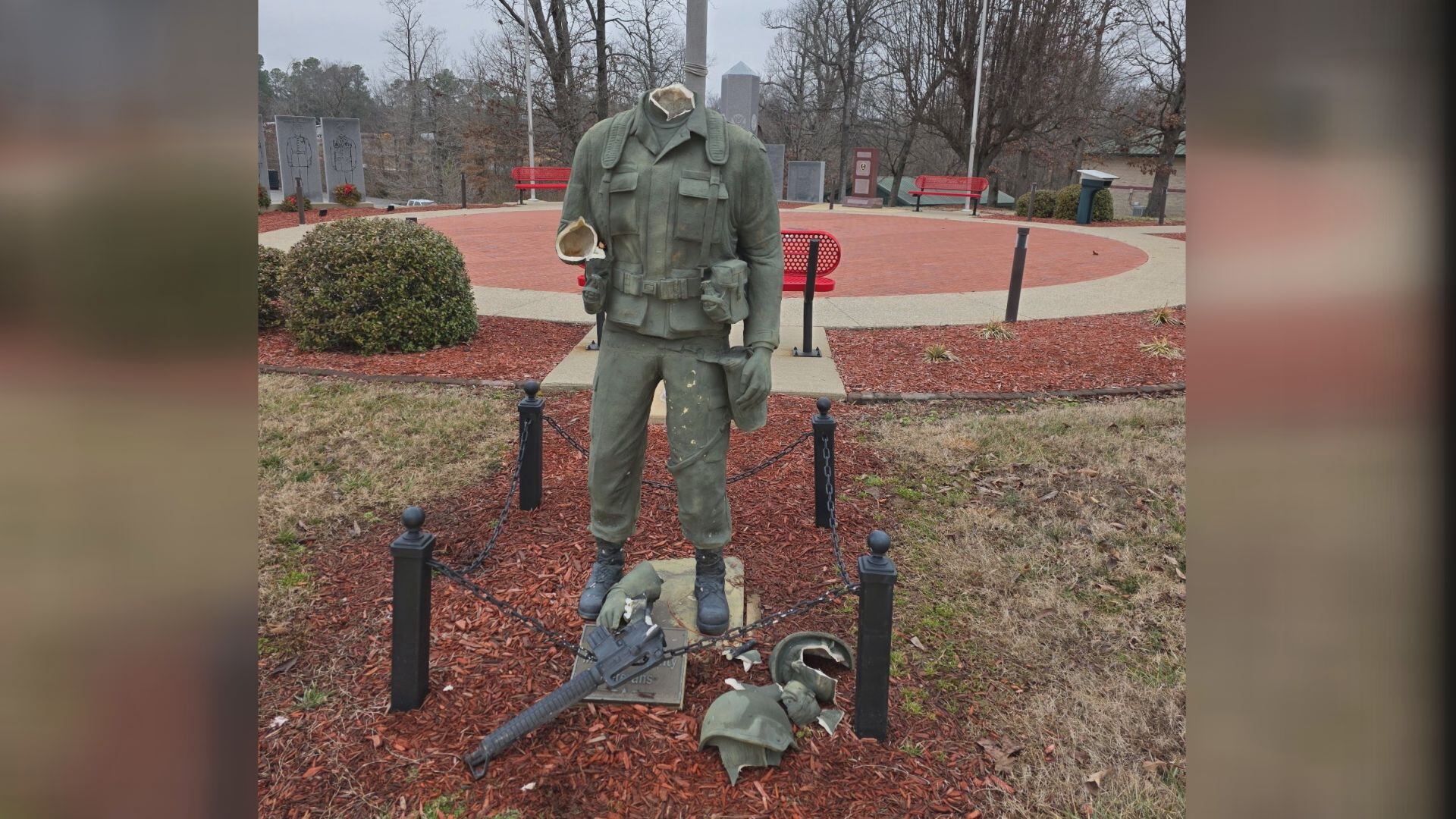 Teens accused of vandalizing veteran statue at park
