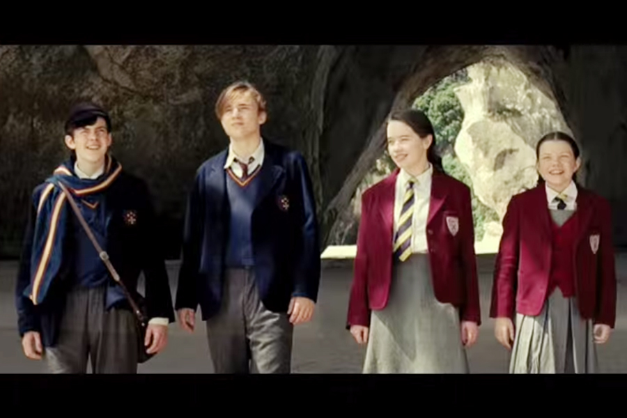 Do you recognize these iconic school uniforms?