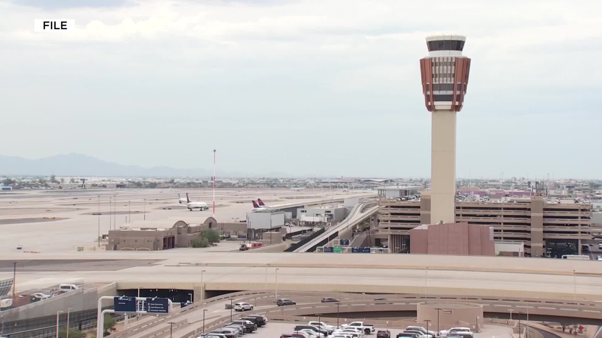 Ugandan man facing deportation accused of biting ICE officer at Phoenix ...