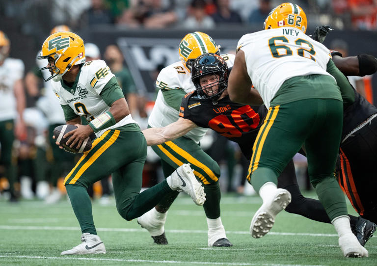 Ottawa Redblacks sign veteran offensive linemen Gregor MacKellar ...
