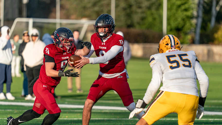 Elite QB decommits from Michigan football after recruiting department ...