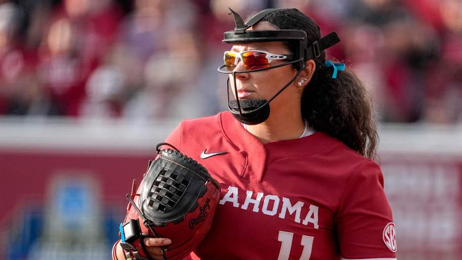 Did Jennifer Rocha unlock something with Oklahoma pitcher Kierston Deal?