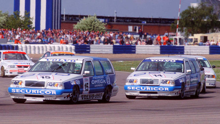 1995 Volvo 850 T-5R: The 240 HP racing wagon nobody remembers